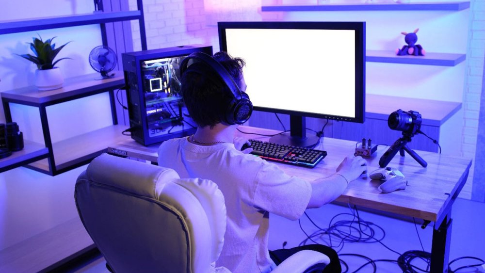 キヤノン、配信者向けソフトウエア「EOS Webcam Utility Pro」公開。最大カメラ5台切り替え、1080p/60fpsの配信にも ...